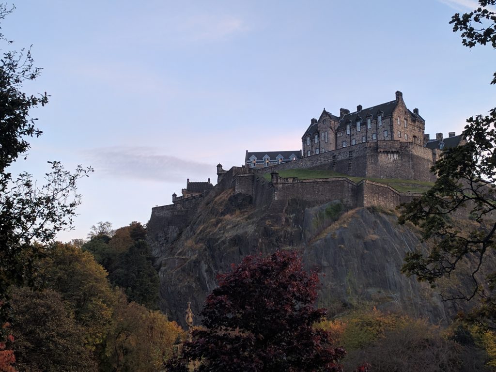 O Castelo de Edimburgo e a Pedra do Destino - Vida na Escócia